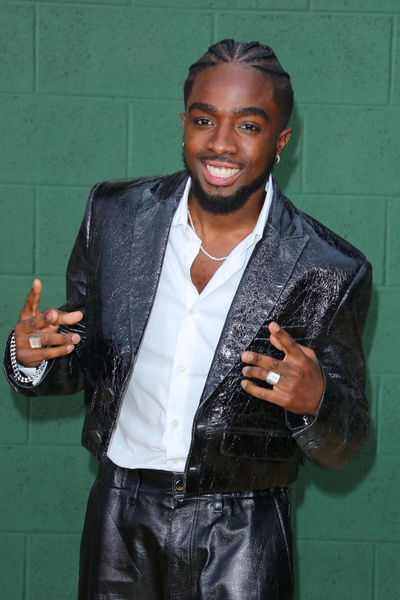 «Очень странные дела» 7 лет спустя. Как изменились дети-актеры? | STARHIT