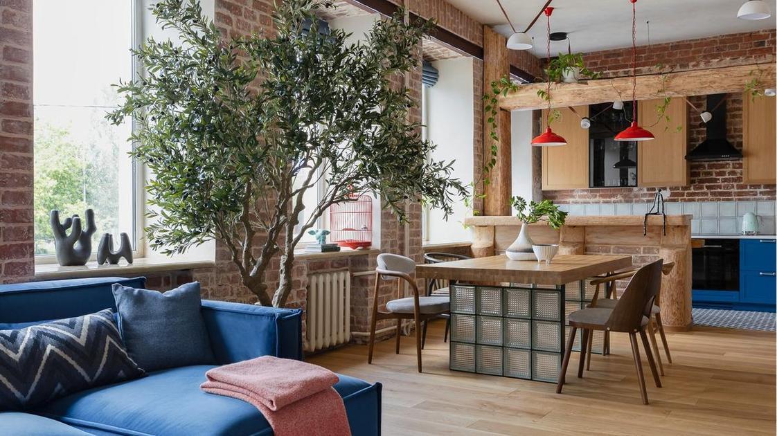 Интерьер недели: яркая квартира 100 м² на Комсомольском проспекте | myDecor