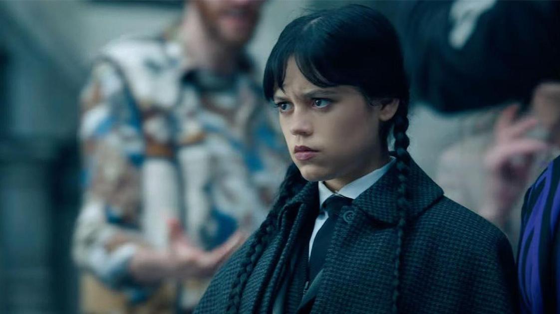 Гузеева в постели с Деревянко, возвращение «Уэнсдэй», Кардашьян-адвокат: топ-10 самых ожидаемых ...