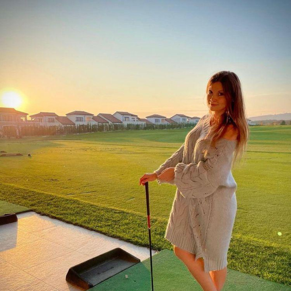 Копия Барби из Геленджика вырвала победу в конкурсе «Миссис Россия — 2023» — фото красотки | STARHIT