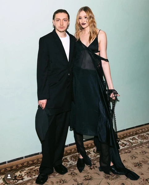 Седьмая свадьба Миногаровой и Горчилина: невеста была в кутюре Akhmadullina, среди гостей ...