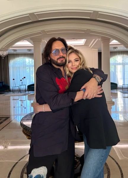 Падчерица Михайлова переехала в Гонконг, адвокат семьи Тиммы сообщила новости о его деле ...