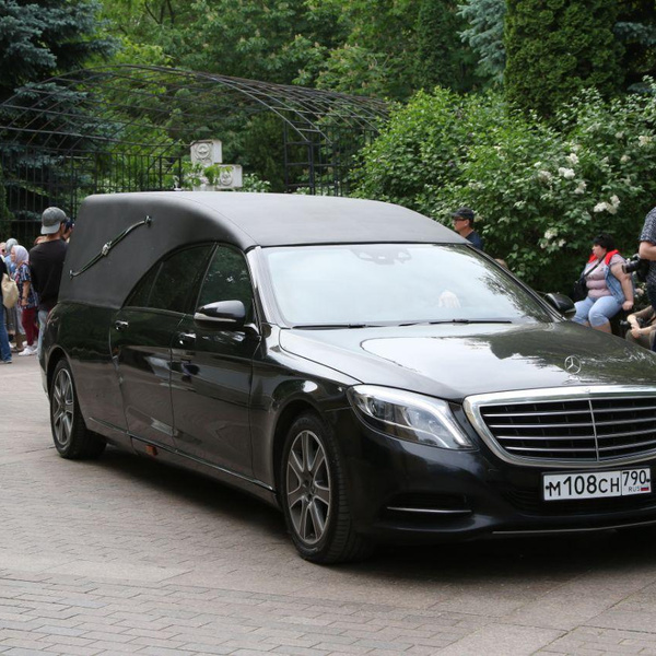 Похороны Анастасии Заворотнюк: фото, видео | STARHIT