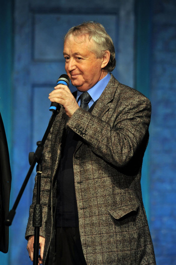 Похоронил первую любовь, повздорил с Шифриным, не стал папой. Нешуточные драмы Лиона Измайлова ...