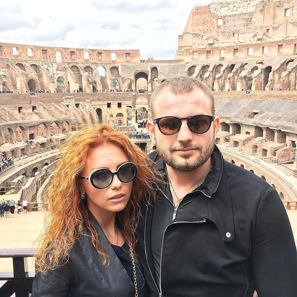 Ворочал 500 млн долларов, а сам имел долг в 5 млн рублей: друзья Романа Новака рассказали о его ...