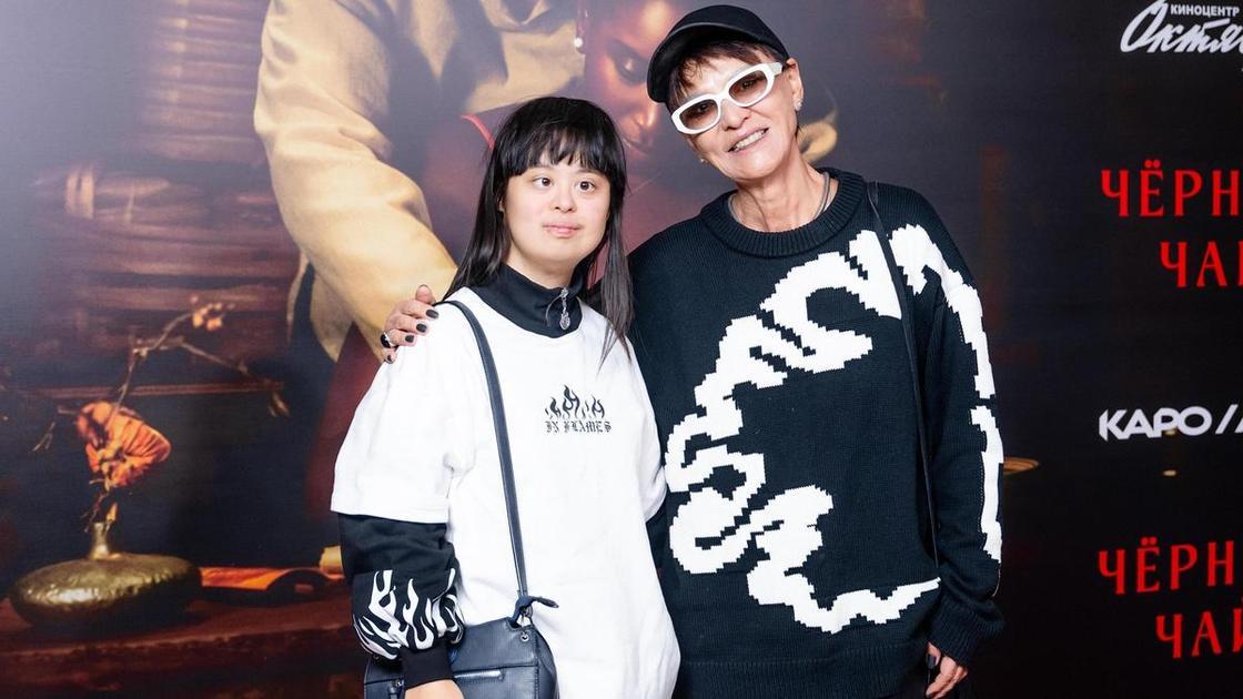 Ирина Хакамада о новом избраннике особенной дочери: «Его родители только за дружбу, может, их ...