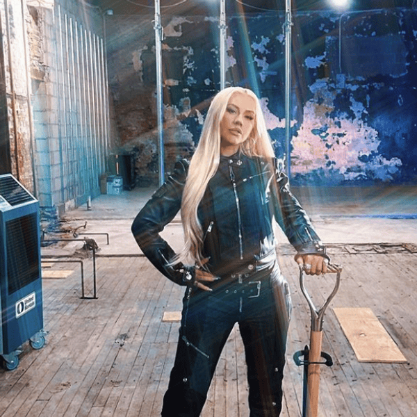 «Почему она такая худая?»: скинувшая 20 кг Кристина Агилера приковала взгляды на «Грэмми-2024 ...