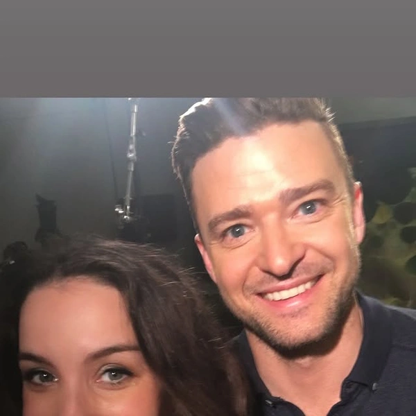 Ностальгический флешмоб: знаменитости показали, какими были в 2016 году | StarHit (СтарХит)