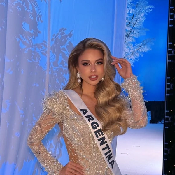 Пышка из Пакистана, похожие как две капли воды участницы из Чили, Чехии, Эстонии: красавицы ...