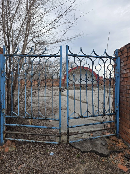 Реконструкция Парка имени Романенко в Миллерово: почему работы ...
