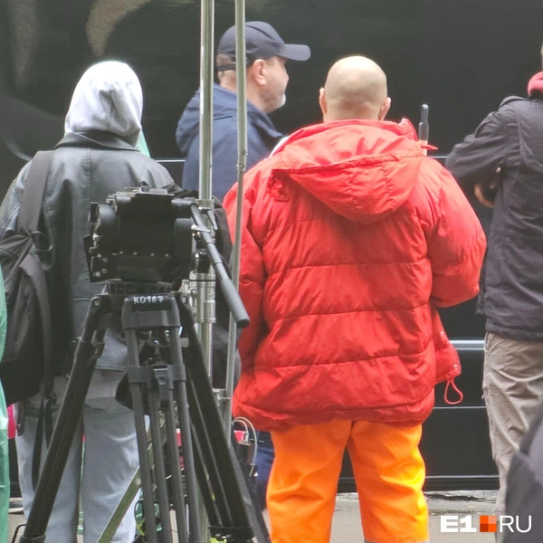 В Екатеринбурге снимают сериал «Мама будет против» - 26 июля 2025 | Е1.ру