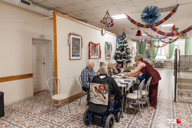 Как живут и отмечают праздники пенсионеры в доме престарелых - 16 ...