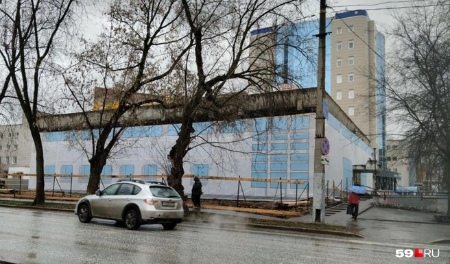 Когда в Перми отремонтируют Пушкинскую баню и почему на ней появился ...