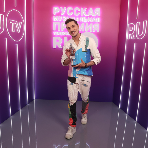 Ольга Серябкина рассказала о том, как к откровенным нарядам относится ее муж: итоги премии RU.TV ...