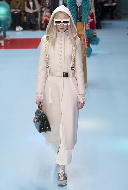 5 самых безумных идей Алессандро Микеле с показа Gucci FW18-19 | Marie ...