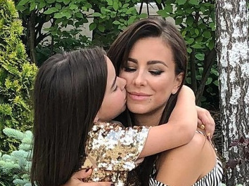 Страница 102 - Видео | STARHIT