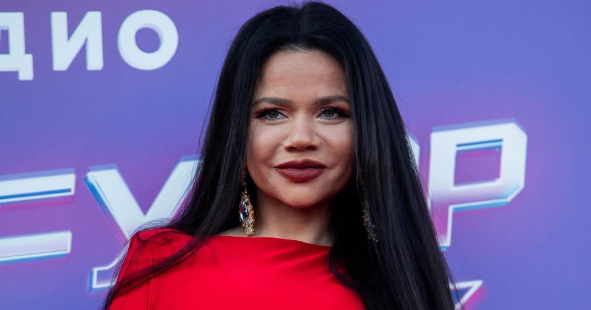 Бьянка назвала Маяковского алкашом, а жена ST увидела в Есенине Лермонтова: звезды не узнают ...