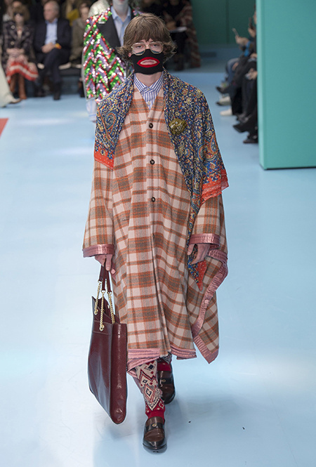 5 самых безумных идей Алессандро Микеле с показа Gucci FW18-19 | Marie ...