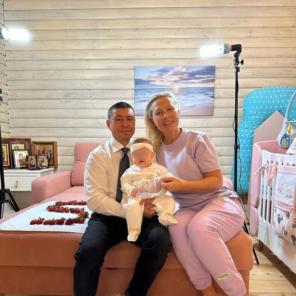 Наталья Рагозина впервые появилась на публике после скоропостижной смерти мужа | STARHIT