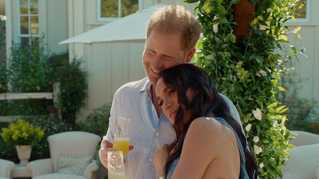 Контракт от Netflix держит их брак: Меган Маркл не разводится с принцем Гарри из-за полученных ...