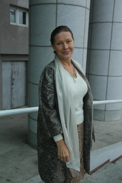 Елена Проклова получила предложение руки и сердца в студии Первого канала — видео | StarHit ...