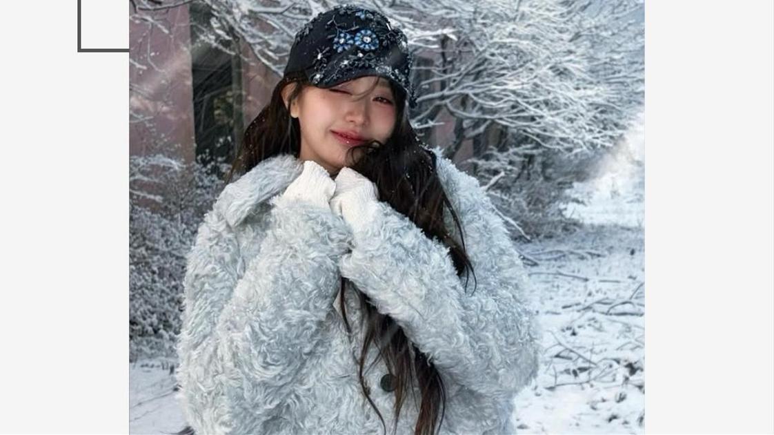 Локоны + кепка: Вонён из IVE показала идею самого модного образа на зиму 2025 | theGirl