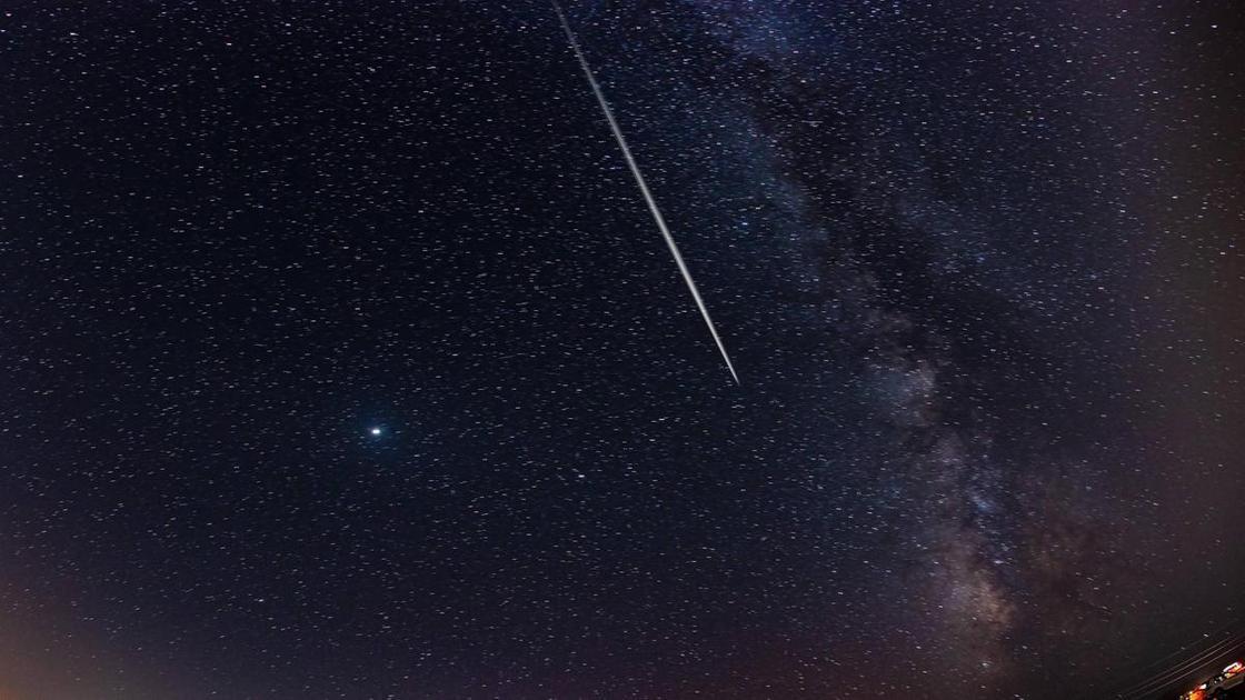 Готовьтесь загадывать желания! В ночь на 31 июля россияне увидят двойной звездопад | StarHit ...