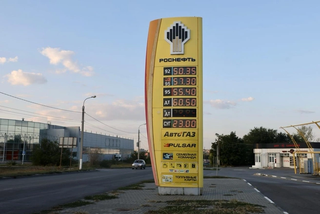 В Волгограде цены на бензин за два года выросли почти на 20% - 25 ...