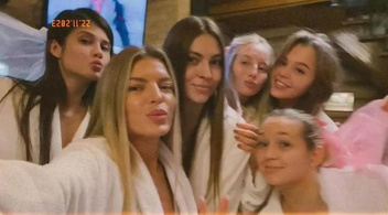 «Последний день свободы»: откровенный девичник жены Александра Петрова перед свадьбой | STARHIT