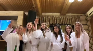 «Последний день свободы»: откровенный девичник жены Александра Петрова перед свадьбой | STARHIT