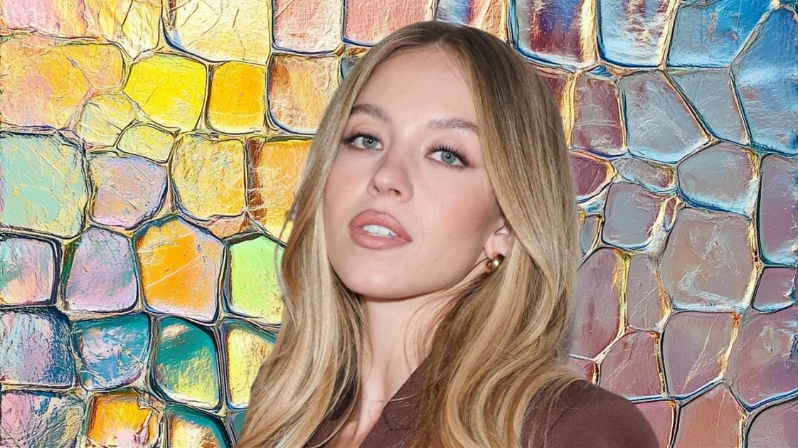 Сидни Суини показала минималистичный шоколадный макияж на весну 2025 | theGirl