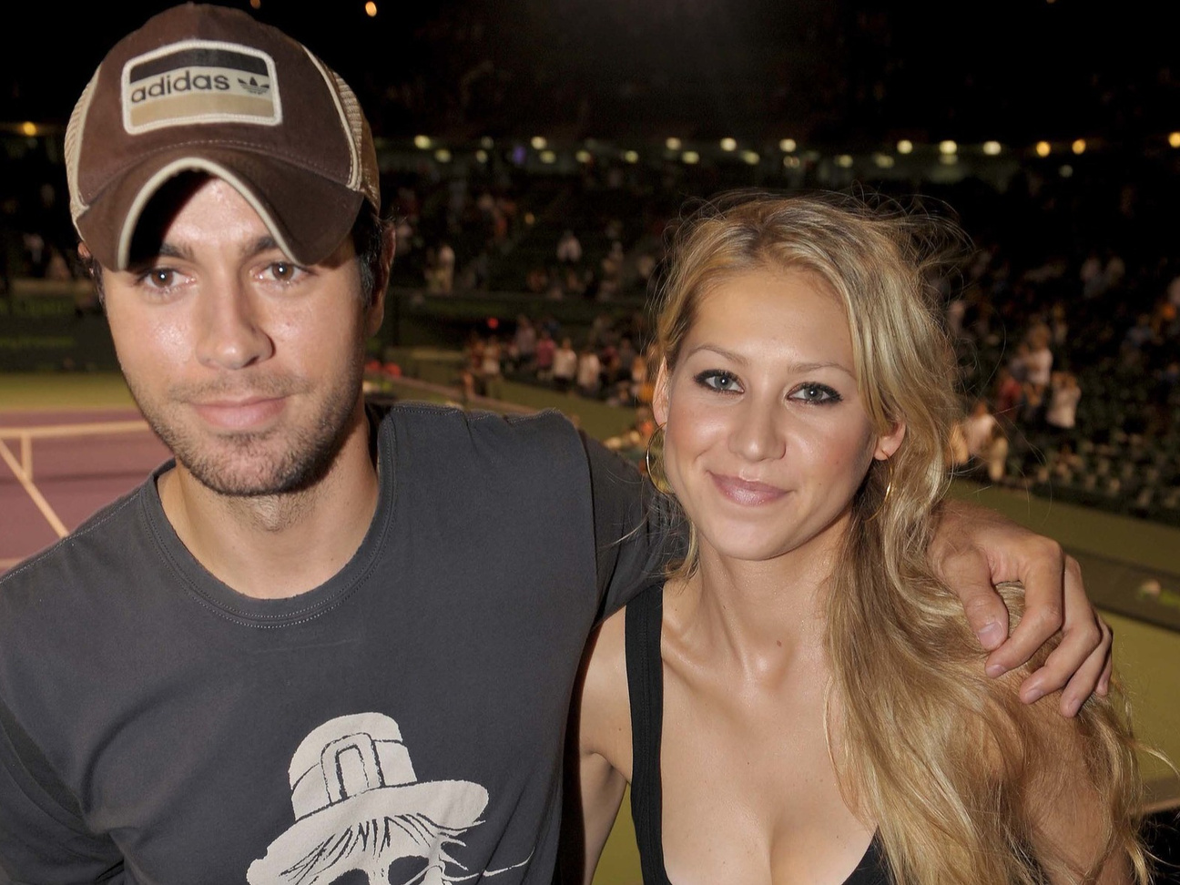 Страница 990 - Новости | STARHIT