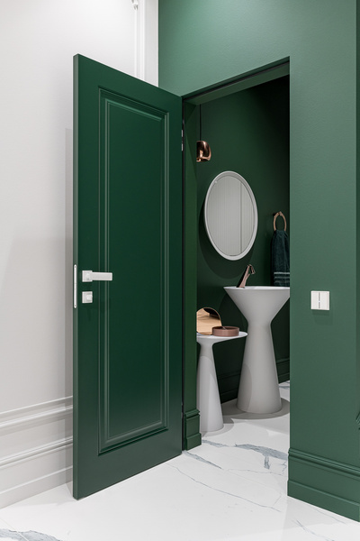 Крашеные двери: 35+ ярких примеров | myDecor
