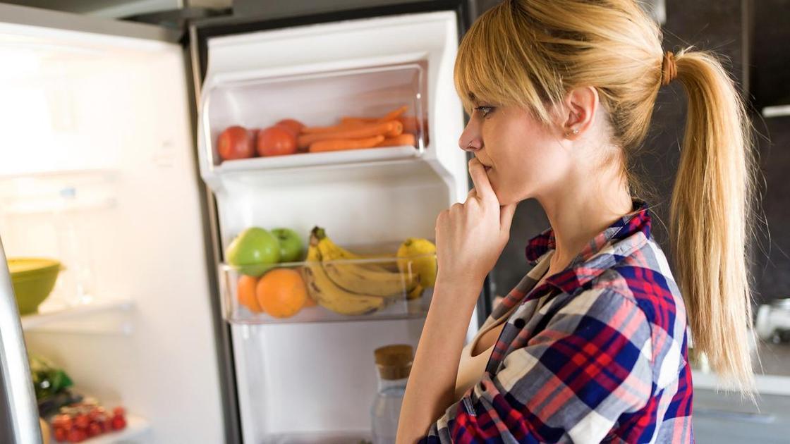 Как правильно питаться, если все время дома: рацион от диетологов для ...