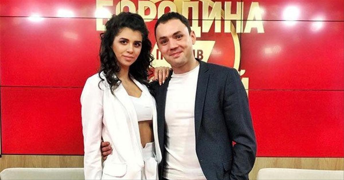«Разум отдала в ломбард соцсетей»: Александр Гобозов признался, что все еще женат на Алиане ...